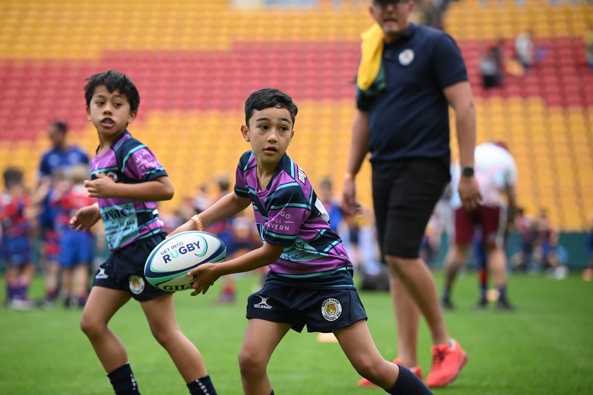 Get into Rugby Skills: Catch and Pass | Rugby Australia