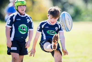 Catch and Carry | Rugby Australia